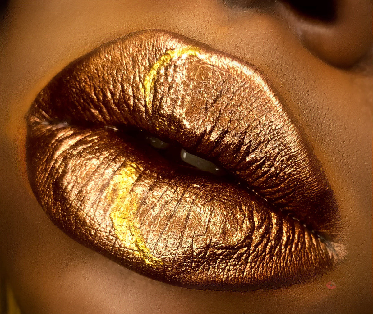 "Hurricane Amber" Lip Frosting – Loudmouth Lip Attire